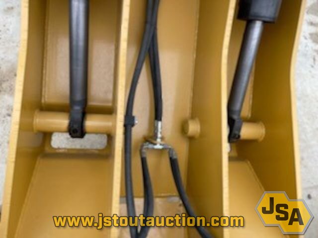 For Sale: Bridgeview Pulldozer2450 Scraper