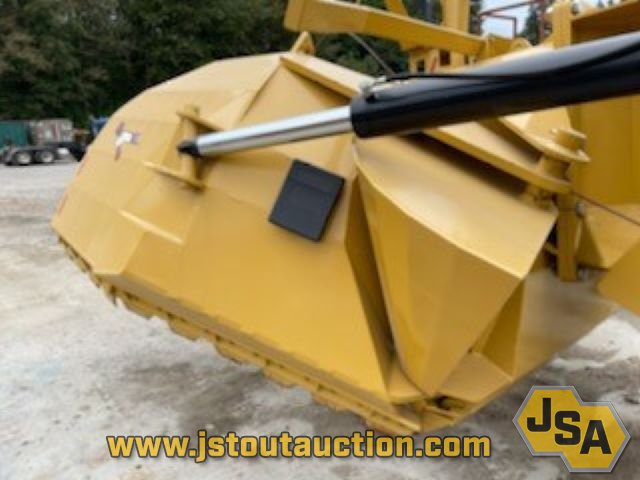 For Sale: Bridgeview Pulldozer2450 Scraper