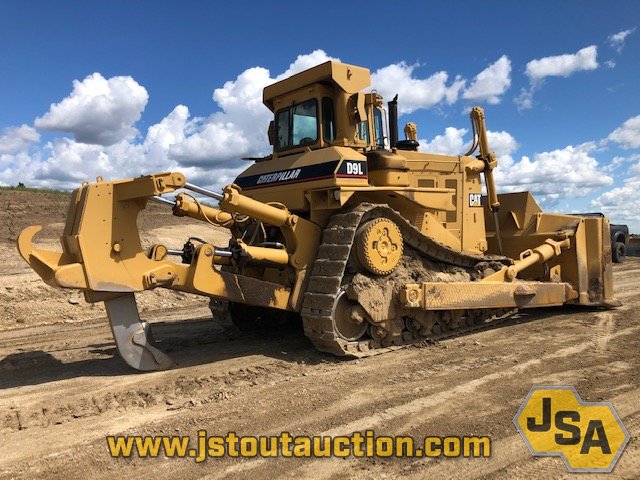 For Sale: 1981 Caterpillar D9L Dozers Crawler