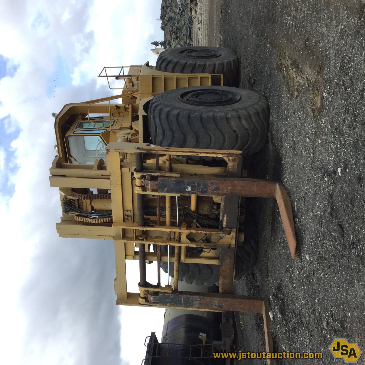 For Sale: Clark 475B Wheel Loader