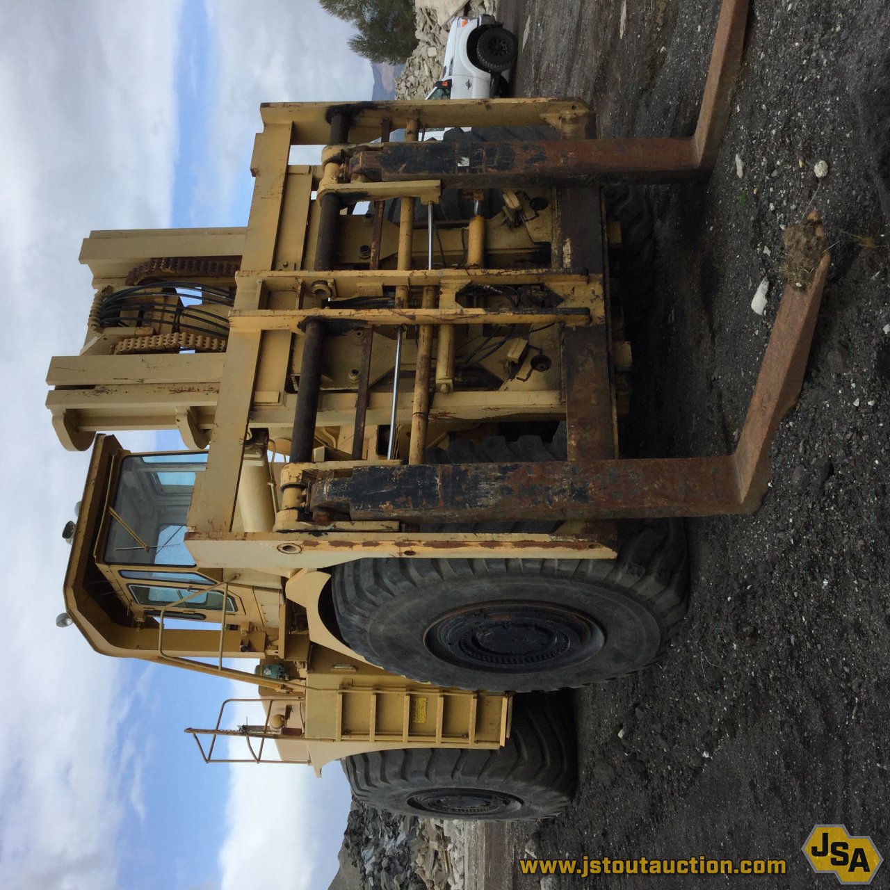 For Sale: Clark 475B Wheel Loader