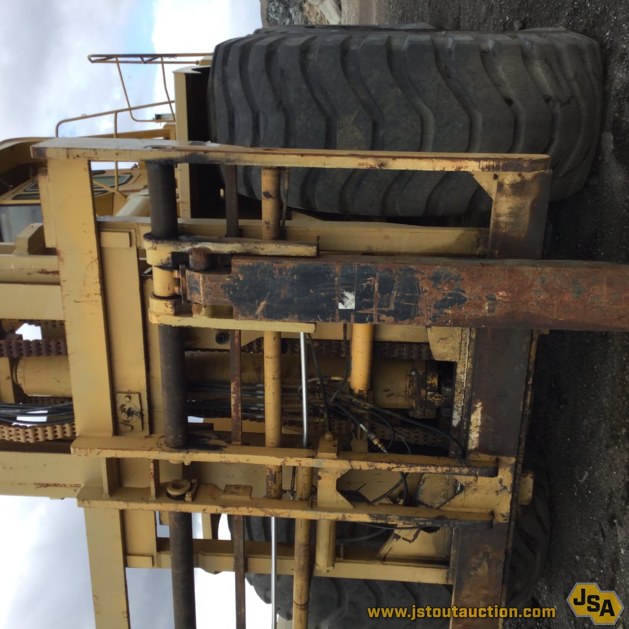 For Sale: Clark 475B Wheel Loader