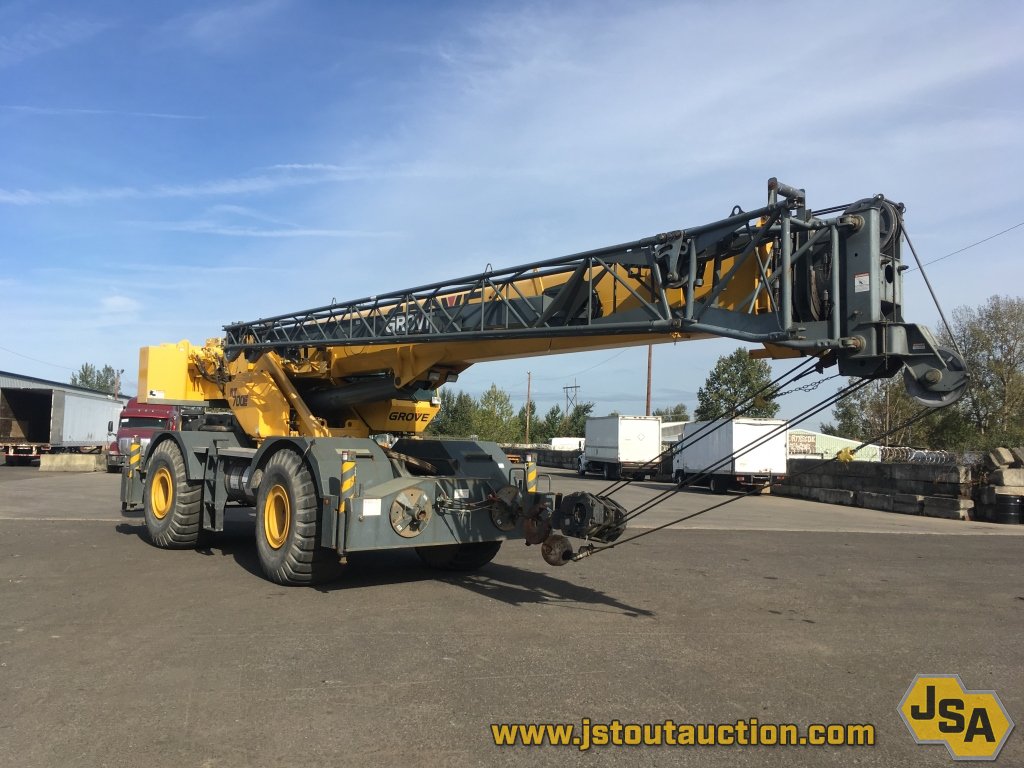 For Sale: 2005 Grove RT700E Cranes Rough Terrain