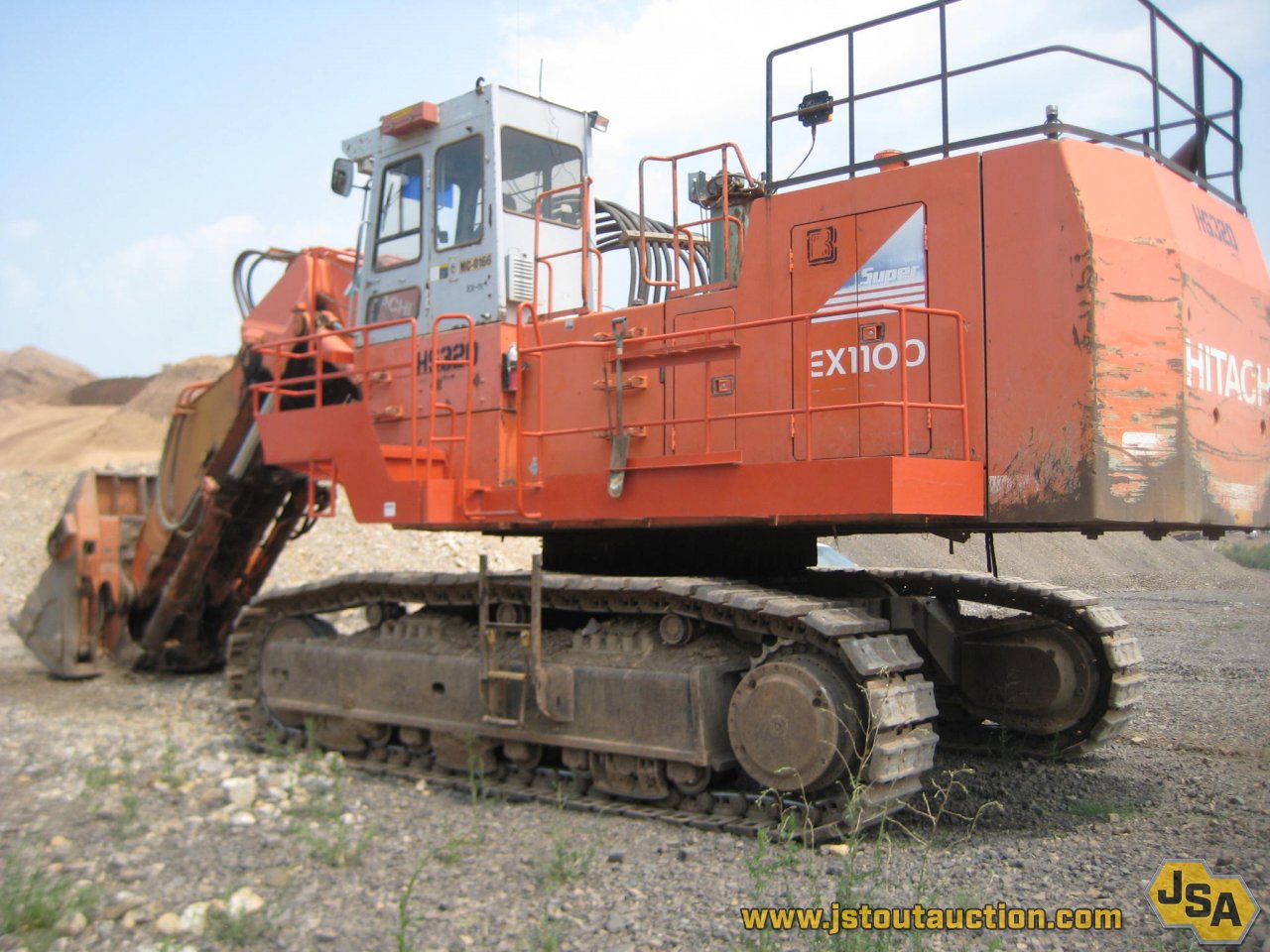 For Sale: 1997 Hitachi EX1100-3 Excavators Crawler