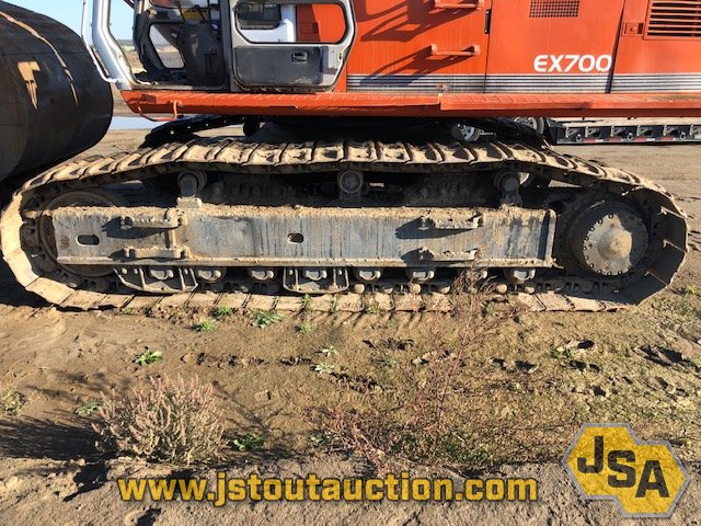 For Sale: Hitachi EX700 Excavators Crawler
