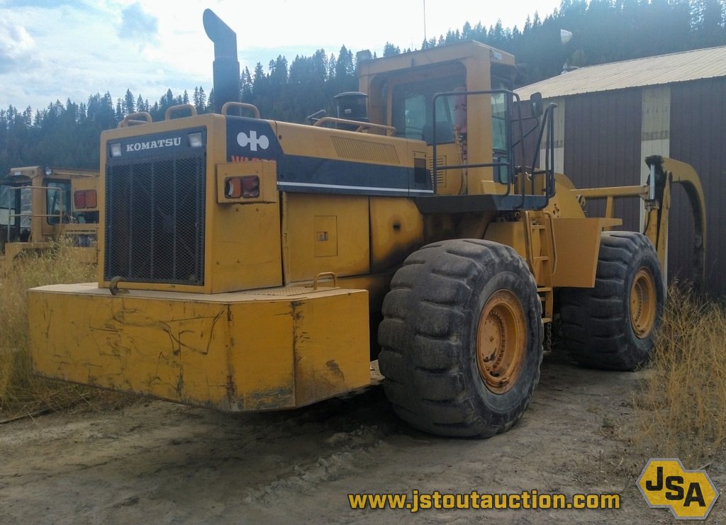 For Sale: Komatsu WA600-1 Wheel Loader