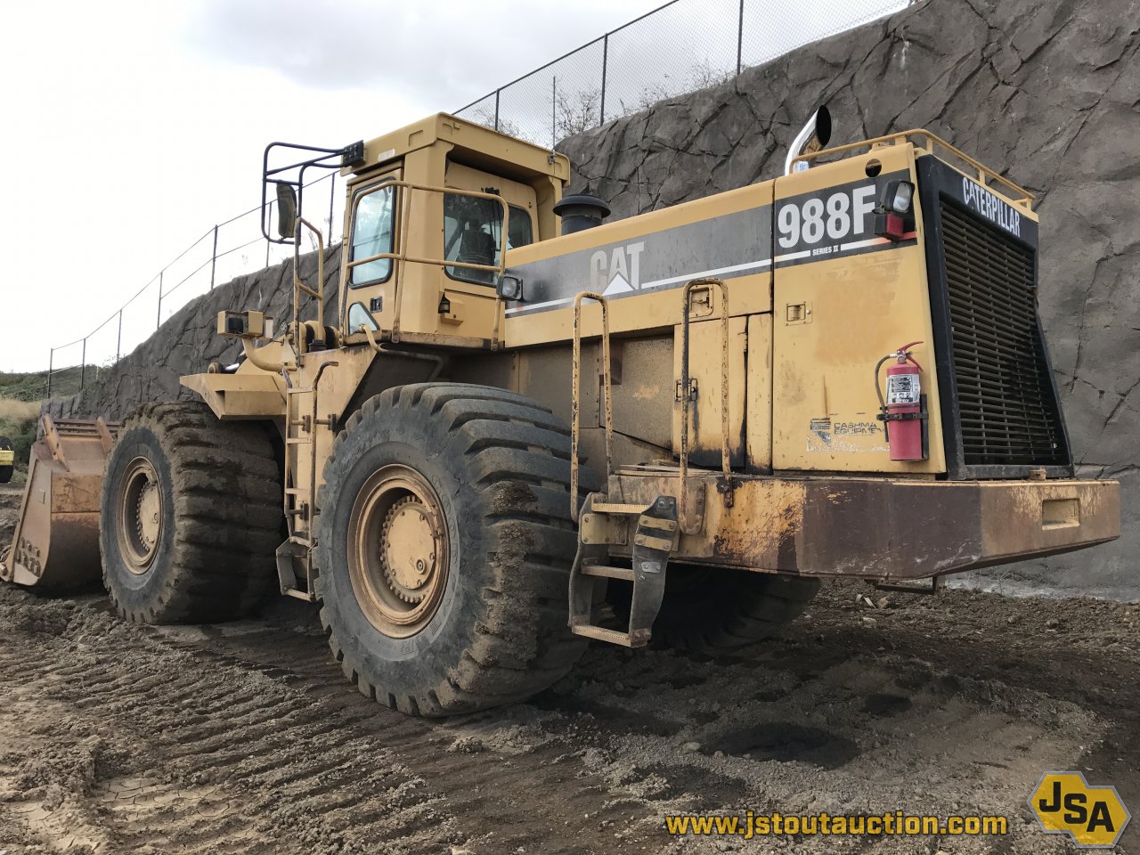 For Sale: 1997 Caterpillar 988FSeriesII Wheel Loader