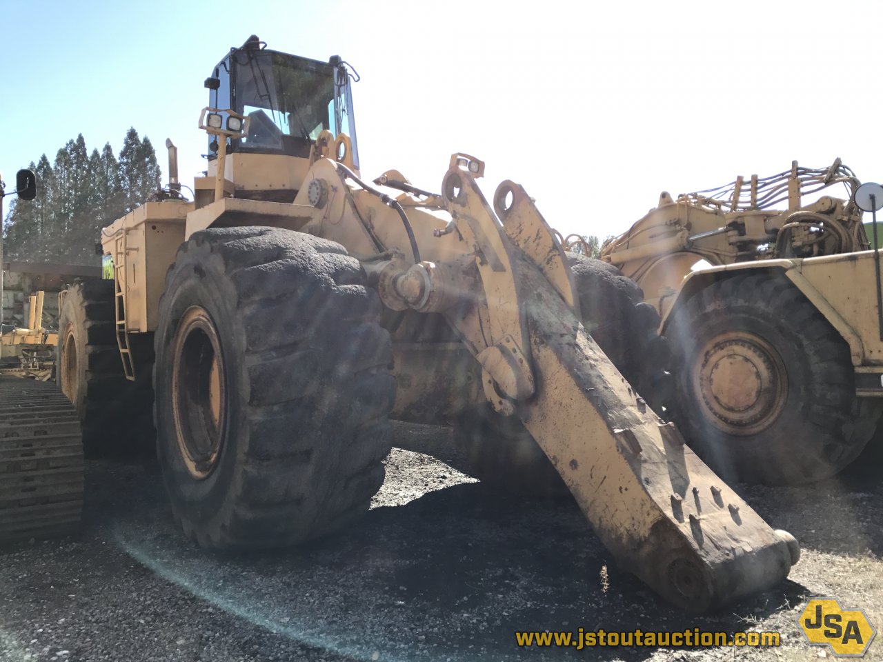 For Sale: 1997 Caterpillar 992G Wheel Loader