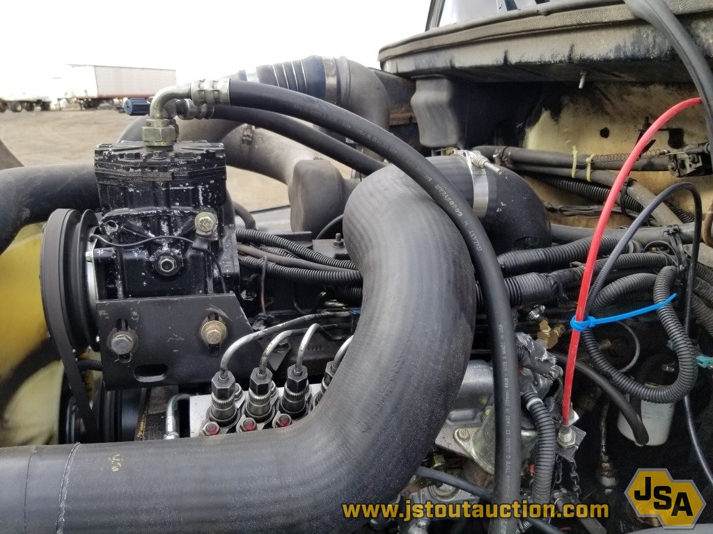 For Sale: 1998 Freightliner FL60 Tow Truck