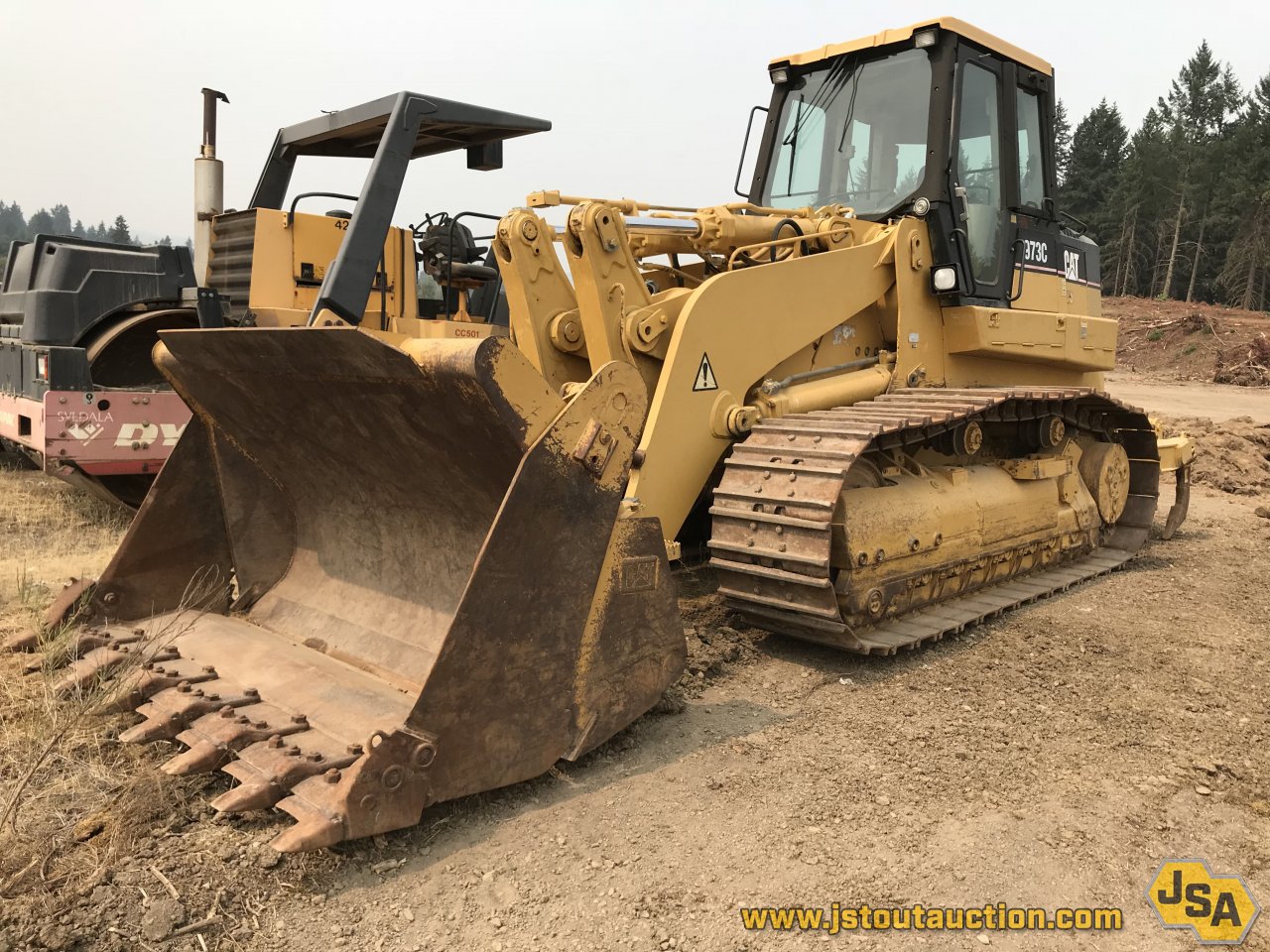 For Sale: 2001 Caterpillar 973C Crawler Loader