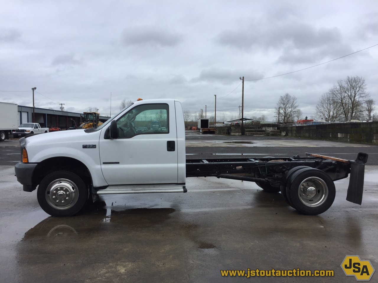 For Sale: 2001 Ford F-550 Day Cab