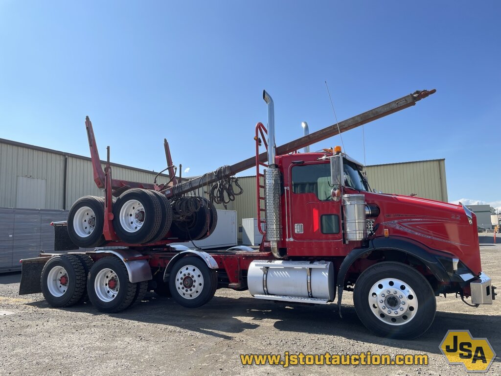 For Sale: 2001 Kenworth T800 Log Truck