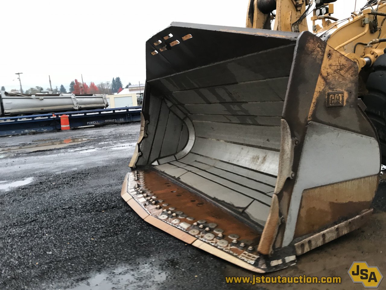 For Sale: 2003 Caterpillar 988G Wheel Loader