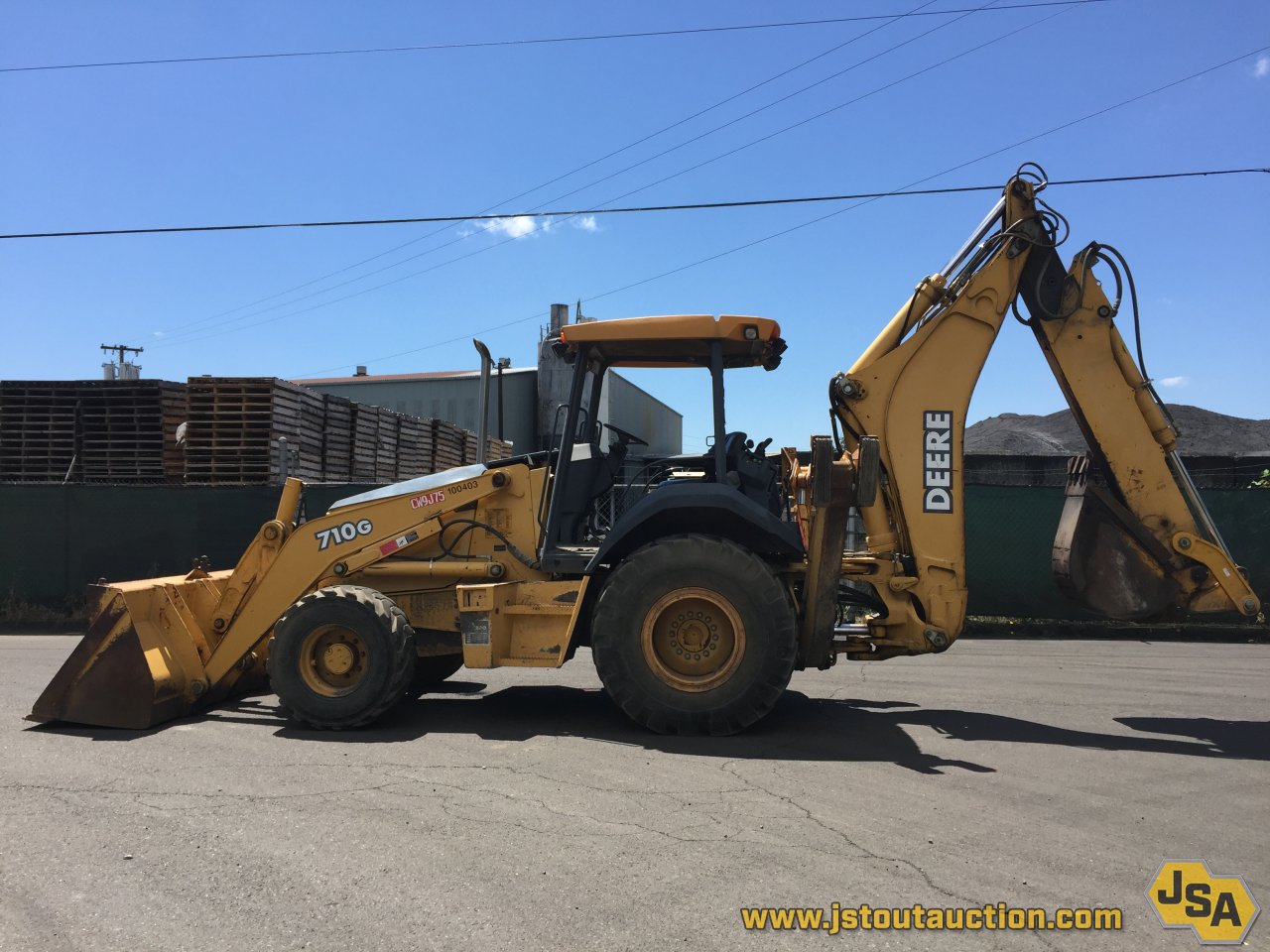 For Sale: 2004 John Deere 710G Loader Backhoe