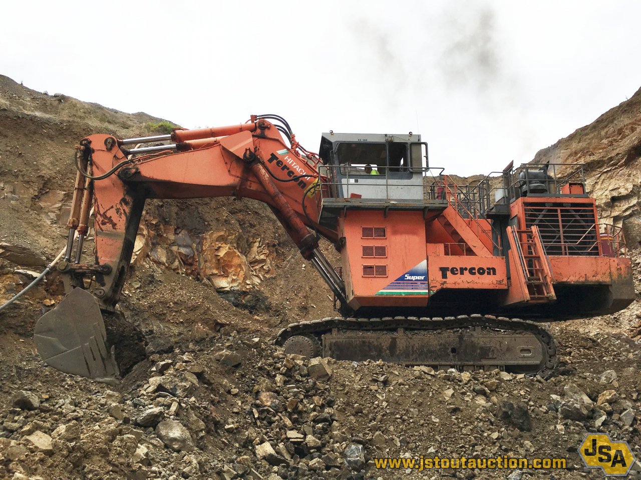 For Sale: 2006 Hitachi EX1900-5 Excavators