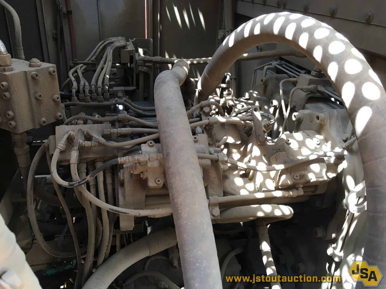 For Sale: 2006 Hitachi EX1900-5 Excavators