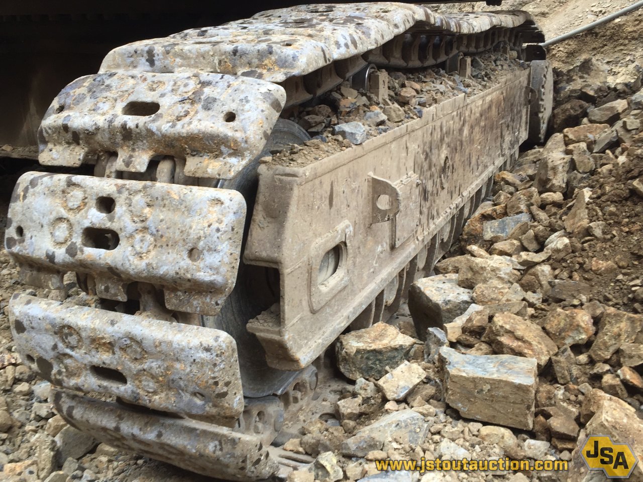 For Sale: 2006 Hitachi EX1900-5 Excavators