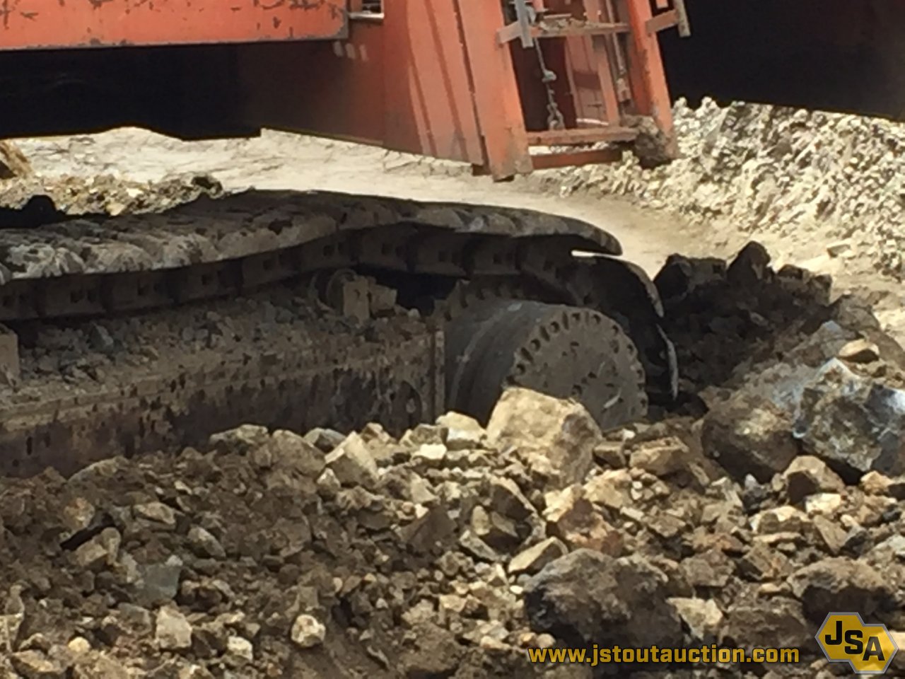 For Sale: 2006 Hitachi EX1900-5 Excavators