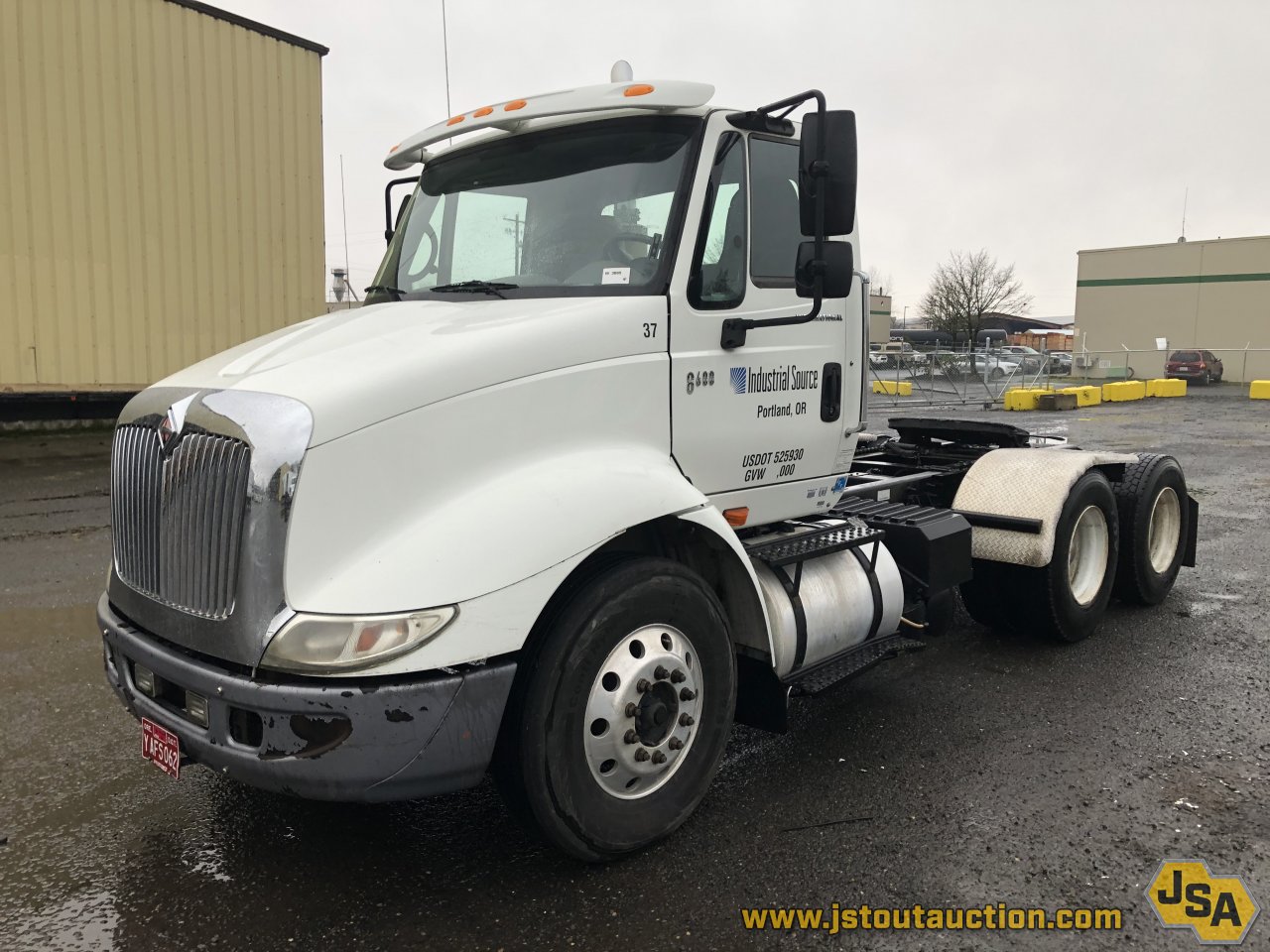 For Sale: 2006 International 8600 Tandem Axle