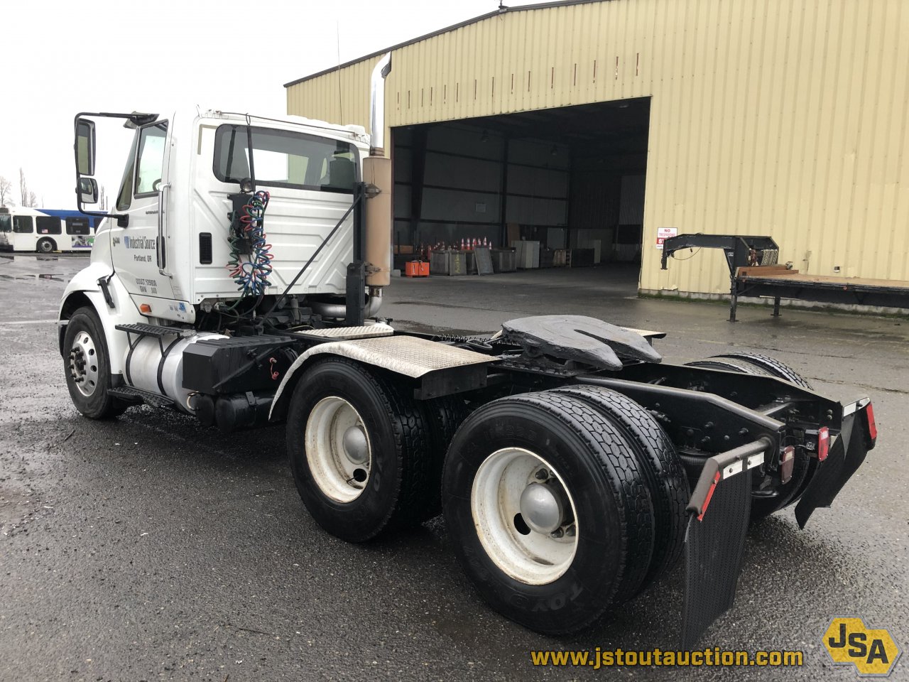 For Sale: 2006 International 8600 Tandem Axle