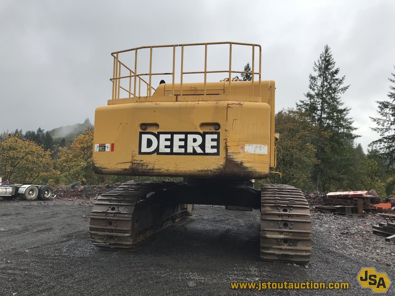 For Sale: 2006 John Deere 800C Excavators Crawler