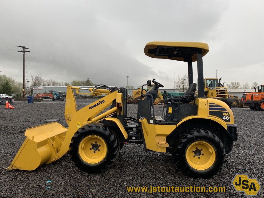 For Sale: 2009 Komatsu WA40-6 Wheel Loader