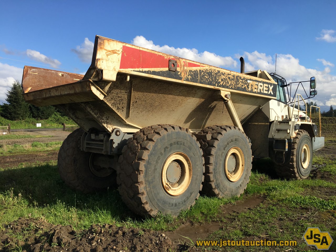 For Sale: 2009 Terex TA40 Articulated Dump Truck