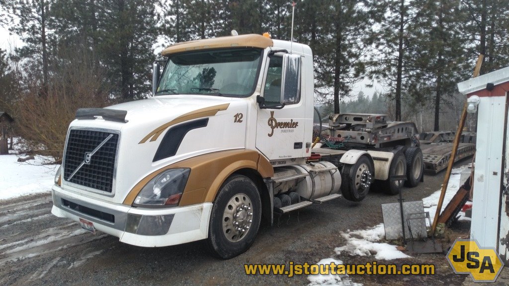 For Sale: 2009 Volvo VNL Day Cab