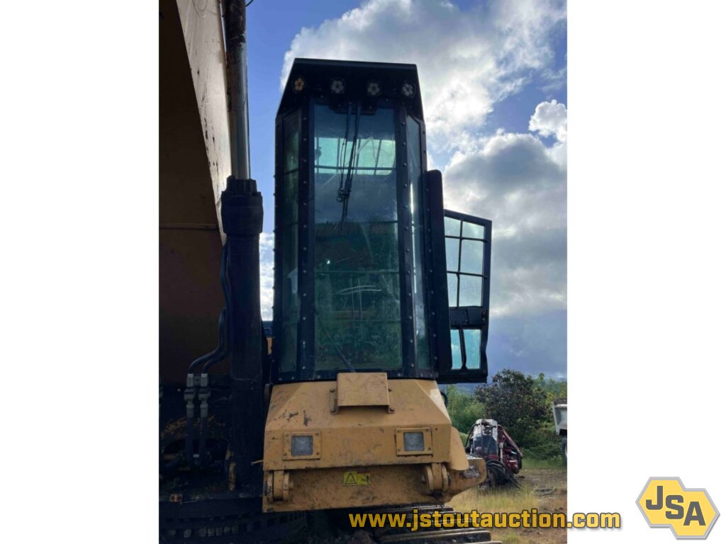 For Sale: 2012 Caterpillar 568 Processor