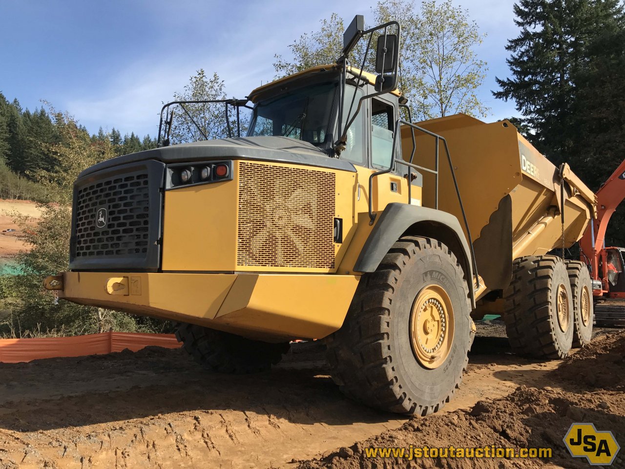 For Sale: 2013 John Deere 460ET Articulated Dump Truck