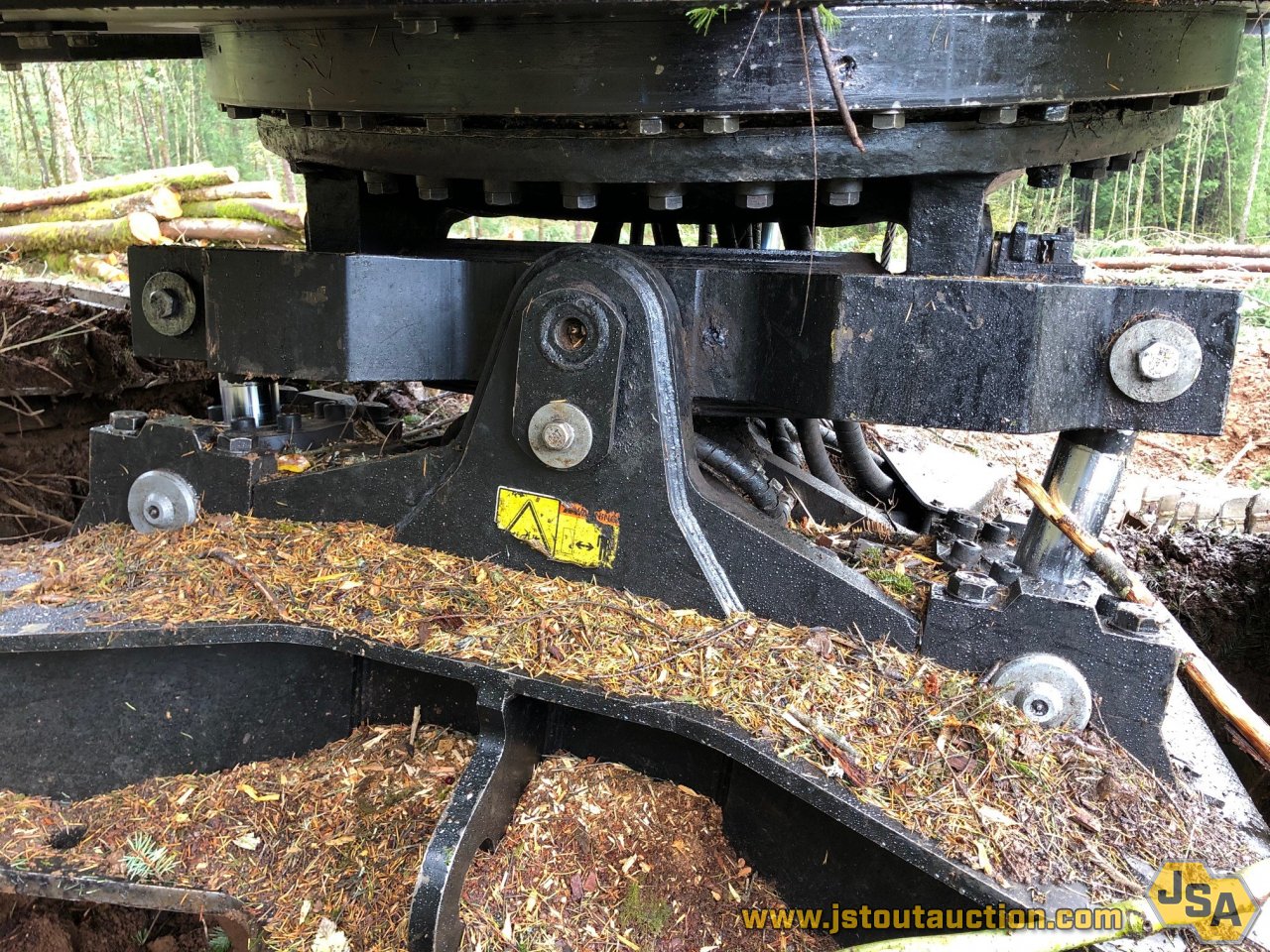 For Sale: 2015 Caterpillar 522B Processor