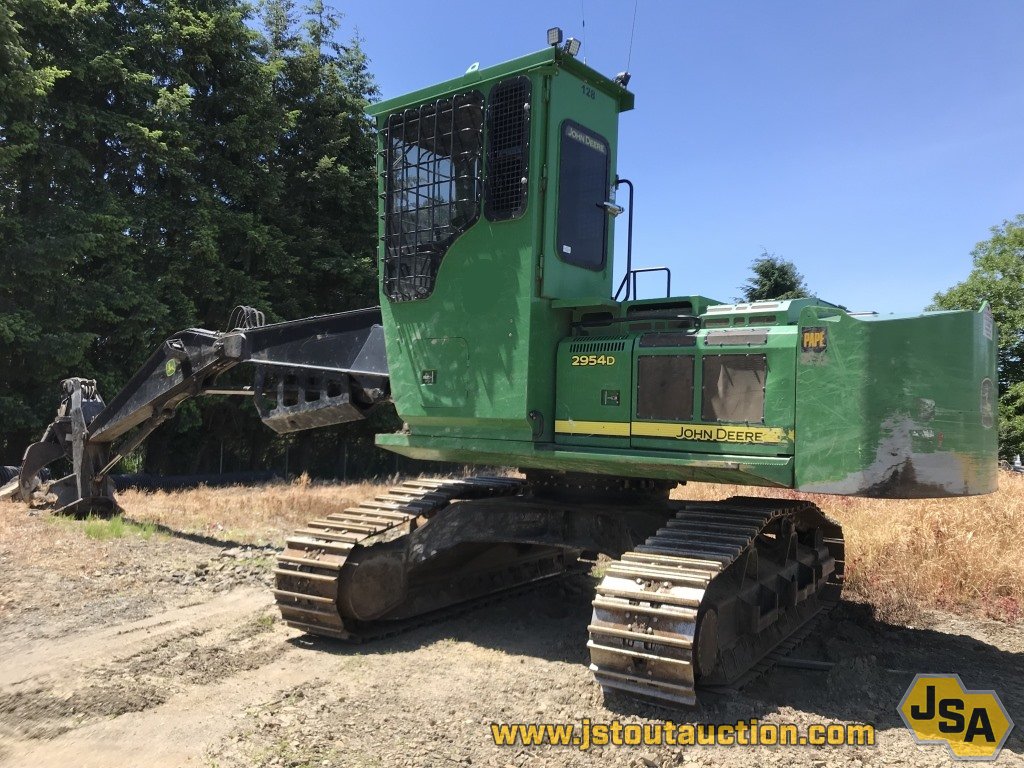 For Sale: 2015 John Deere 2954D Log Loader