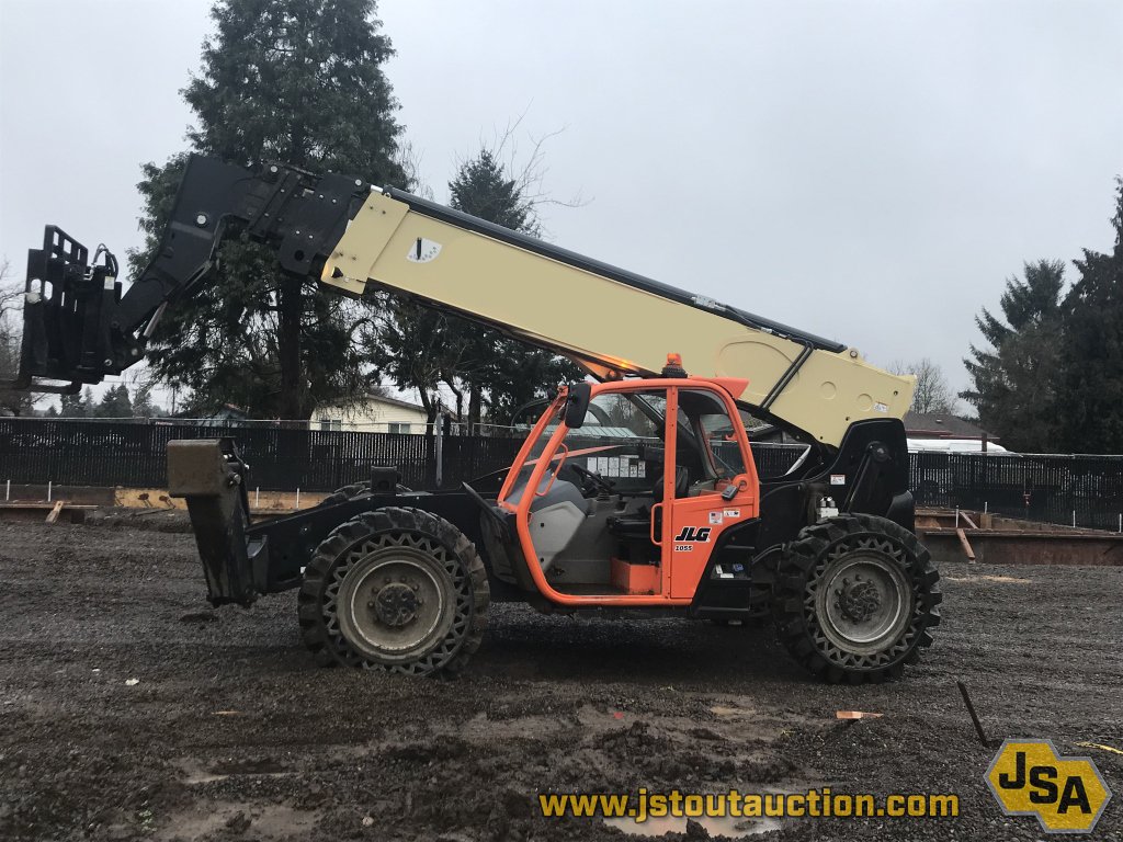 For Sale: 2017 JLG 1055 Forklift Telescopic