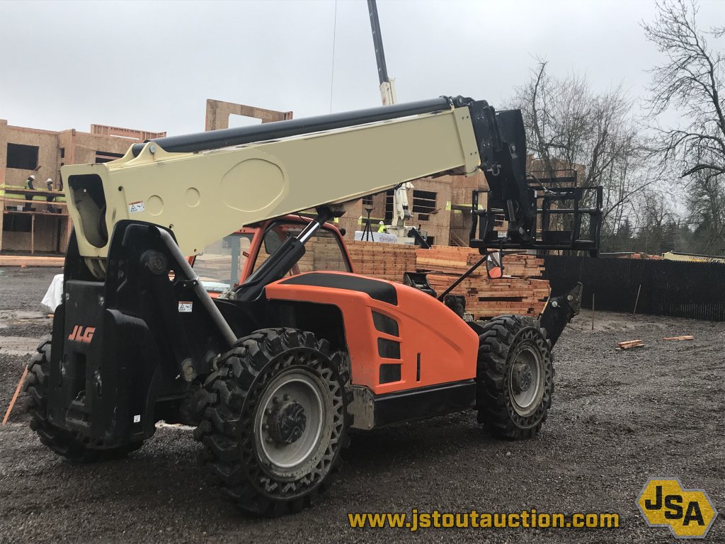 For Sale: 2017 JLG 1055 Forklift Telescopic