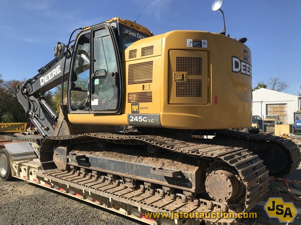 For Sale: 2017 John Deere 245GLC Excavators Crawler
