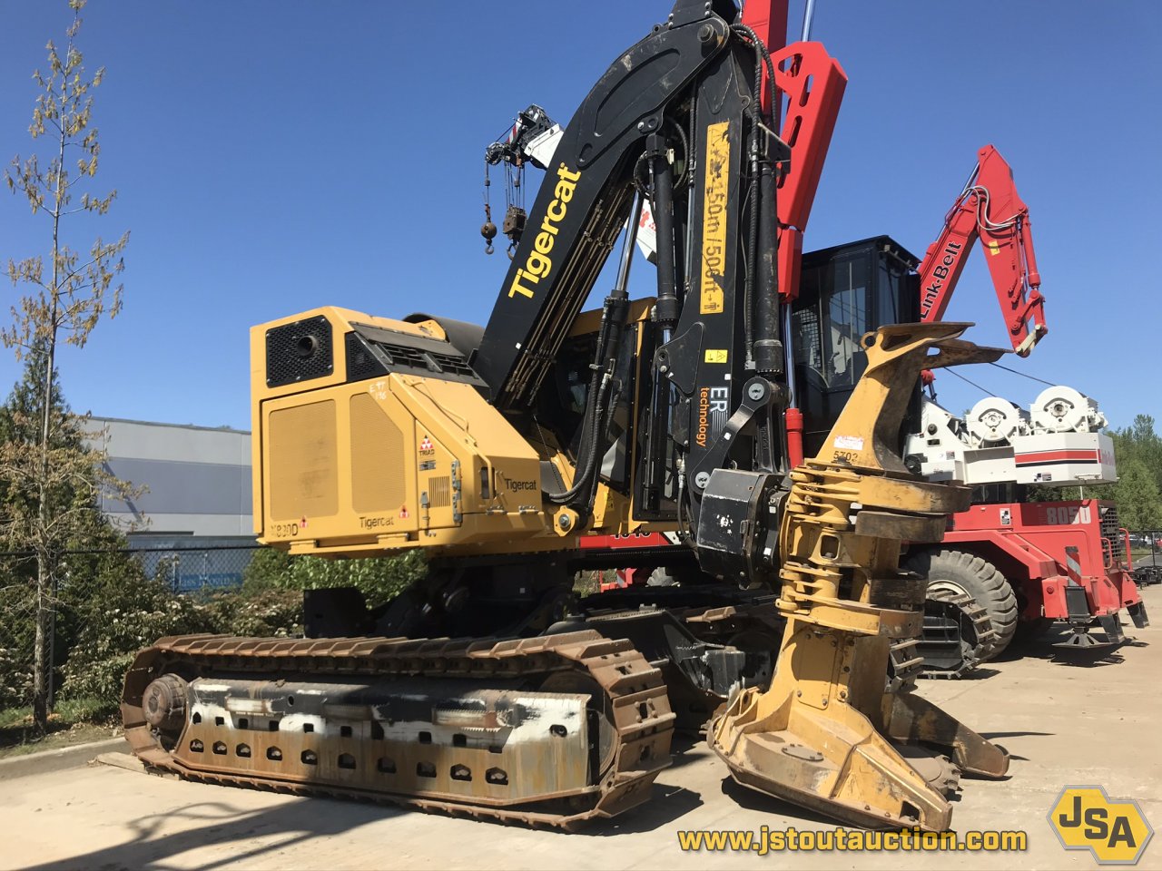 For Sale: 2018 Tigercat LX830D Feller